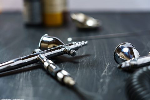 Master Airbrush Art - Best Guide to Using an Airbrush for Beginners