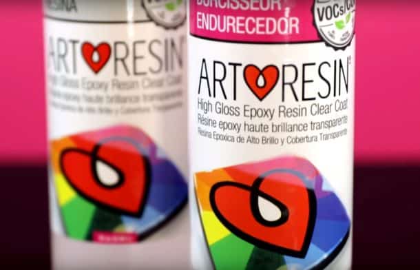 Mixing Epoxy Resin – 12 Ultimate Tips on How to Mix Epoxy [Tutorial]