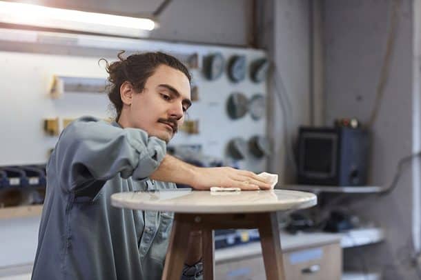 Best Polyurethane Spray - Your Complete Guide for Spraying Polyurethane