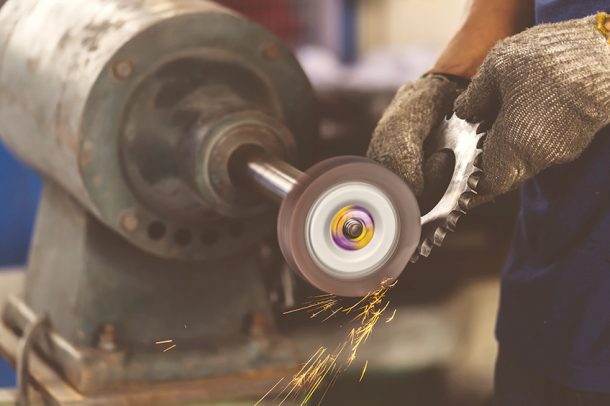 Best Epoxy for Aluminum - Complete Aluminum Epoxy Guide