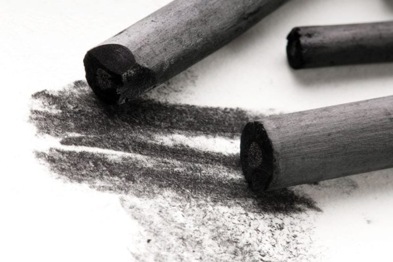 How to Draw With Charcoal - Your Guide to Charcoal Drawing Techniques
