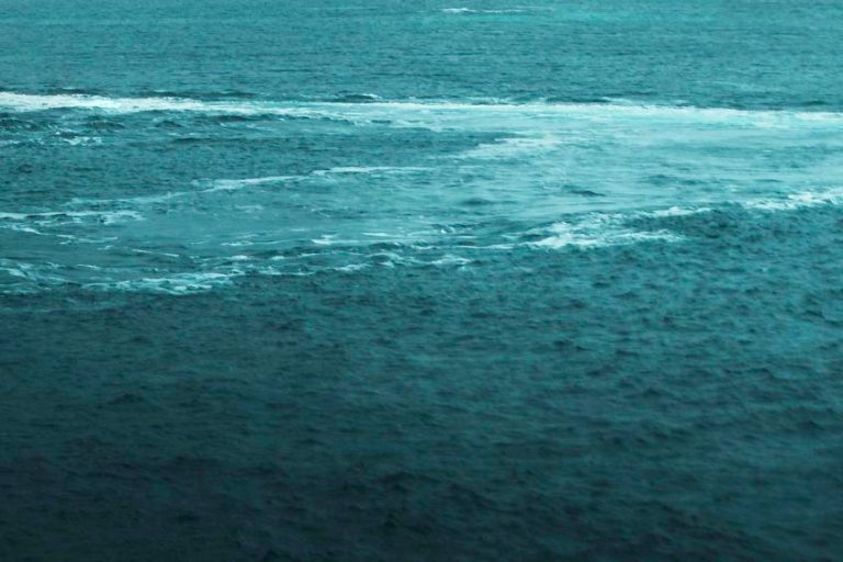 Aqua Color – Learn all About the Various Shades of Aqua