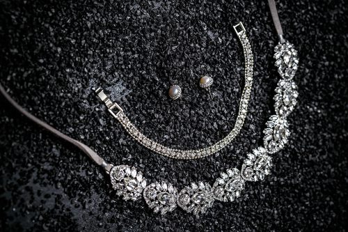 Silver Color – What Colors Match with Silver?