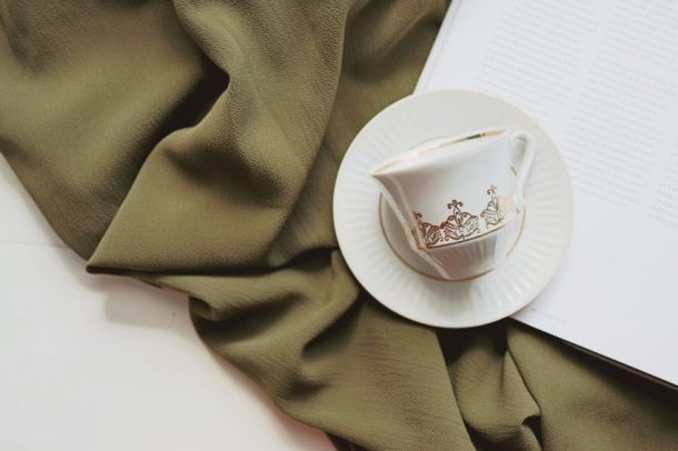 Khaki Color - Using Different Shades of Khaki in Art and Design