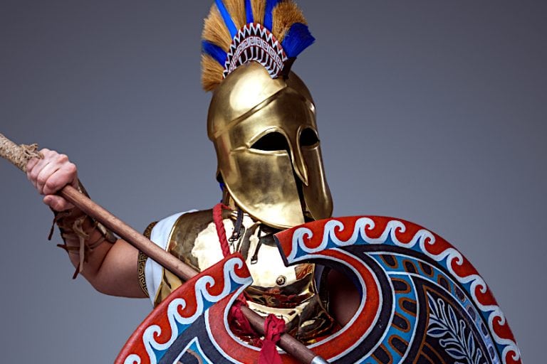 What Colors Go With Bronze? - Warm Metals Color Schemes