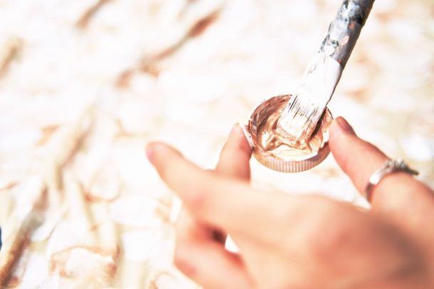 Ecru Color - Learn the Neutral Tones of the Ecru Color Palette