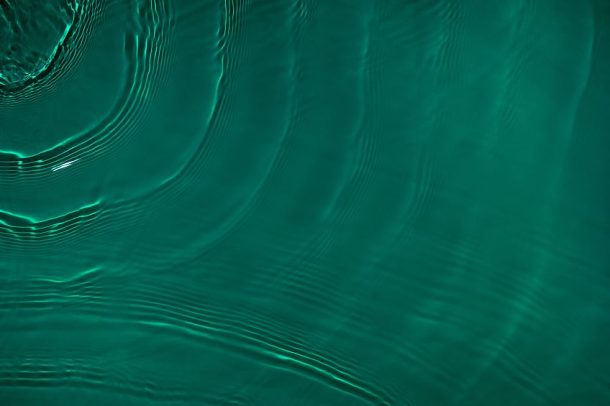 Emerald Green - Learn to Use Popular Shades of Emerald Green