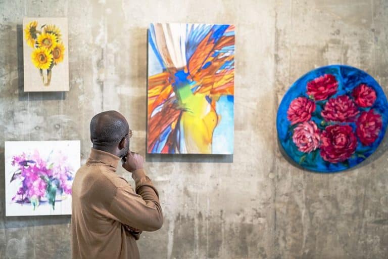 What Is an Art Gallery? - Types of Art Galleries vs. Museums