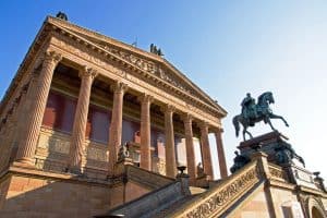 What Is an Art Gallery? - Types of Art Galleries vs. Museums