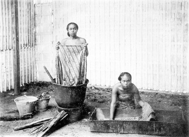Batik Art - A Guide to the Art of Indonesian Wax-Resist Dyeing