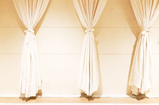 What Color Goes With Cream? - Pairing Colors With Confidence